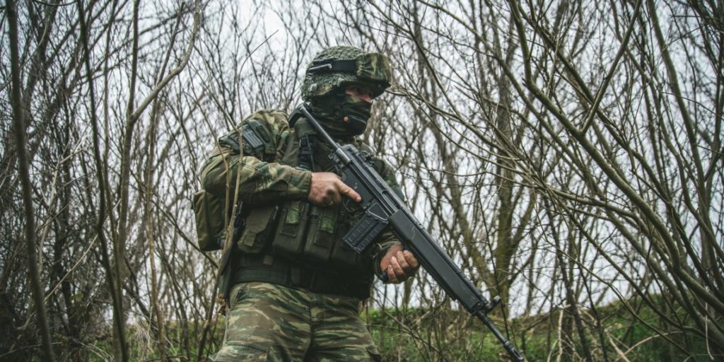 Kranosgr - ΕΠΟΠ: Νέοι Επιλοχίες και Δεκανείς στο Στρατό Ξηράς. Όλα τα ονόματα